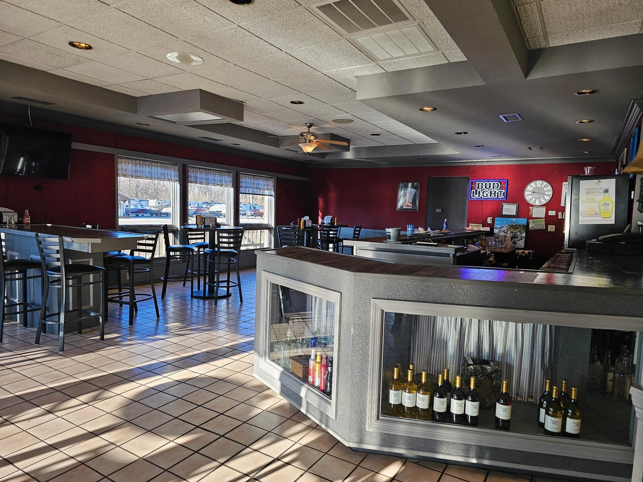 Restaurant Space for LEASE! – Two Rivers Marina